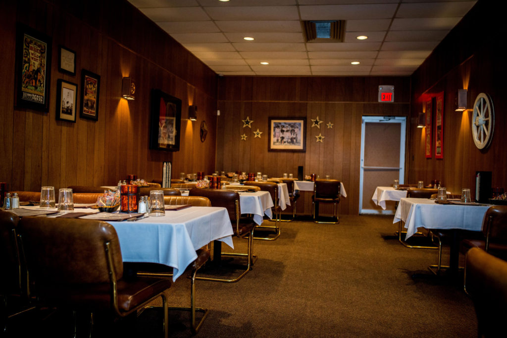 Reservations | Rusty Barrell Supper Club